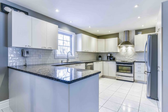 Before & After: A Kitchen Makeover with Wrap my Kitchen